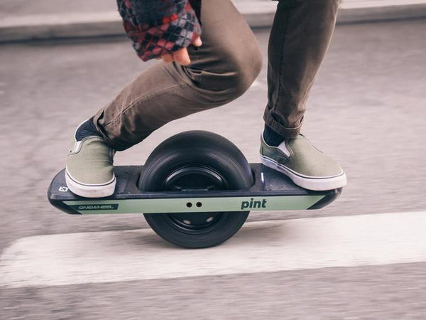 YOUR GUIDE TO: ONEWHEEL - Fitness Experience
